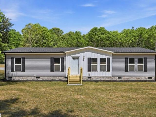 165B D Johnston Rd, Central, SC 29630