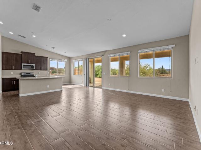 16640 e desert vista trail