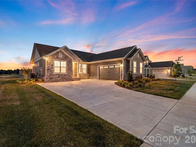 1664 Dresden Dr, Rock Hill, SC 29732