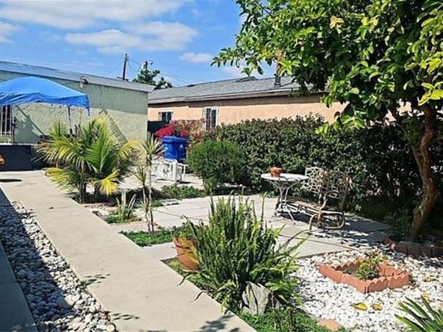 1664 E 113th St, Los Angeles, CA 90059
