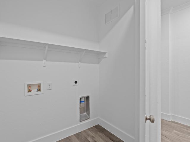 1664 Hillside Terrace # 3816