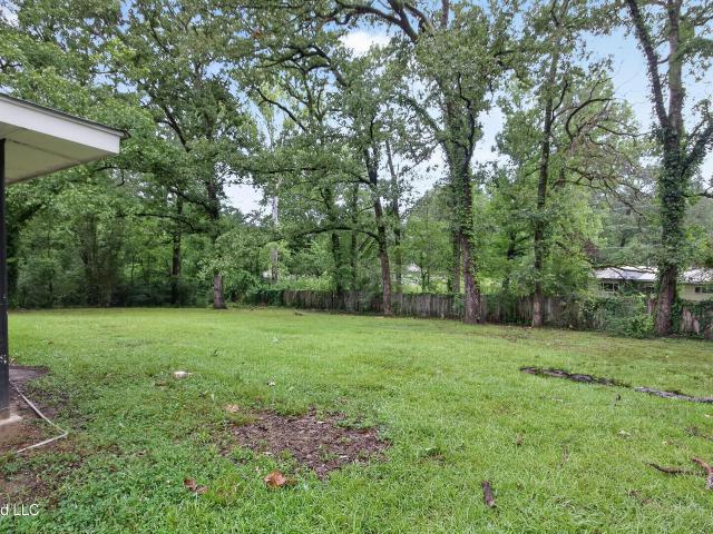 1664 Kentwood Drive