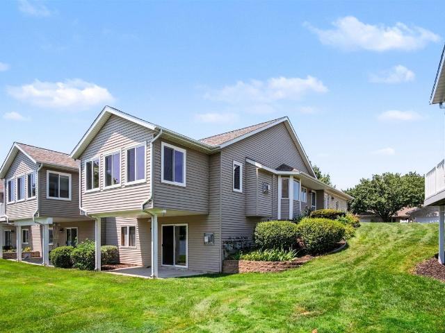 1664 Lisa Drive