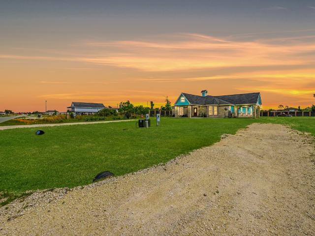 1664 Road 5601