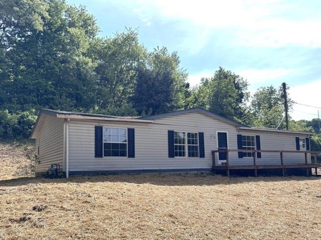 1664 Watson Rd SE, Heath, OH 43056