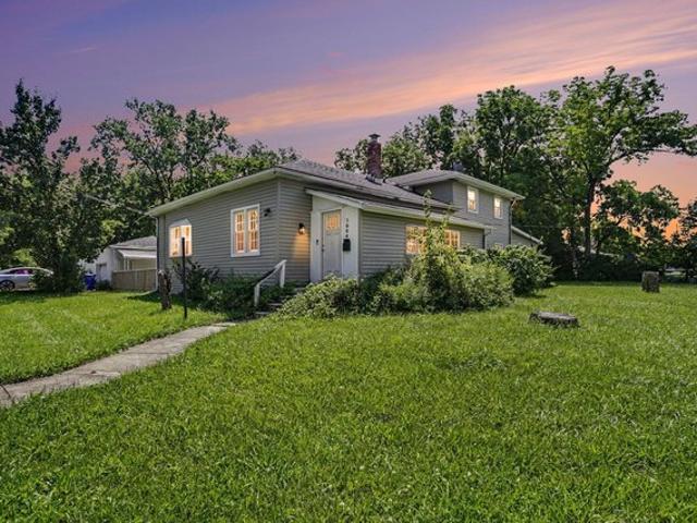 1664 Zettler Rd, Columbus, OH 43227