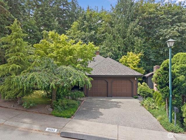 16653 th Ave SE, Renton, WA 98058