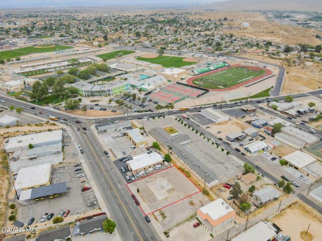 16650 Mojave Dr, Victorville, CA 92395 | MLS #26005