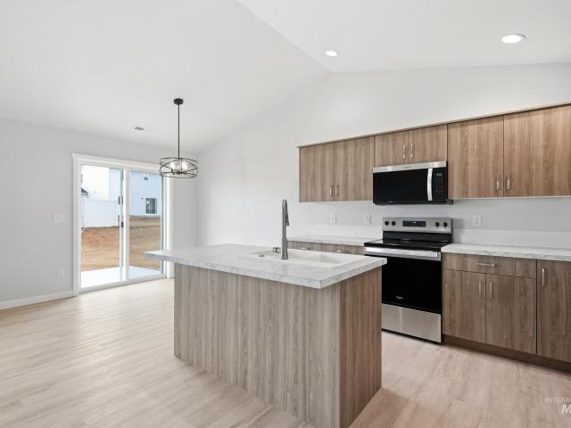 16650 N Shorthorn Lp