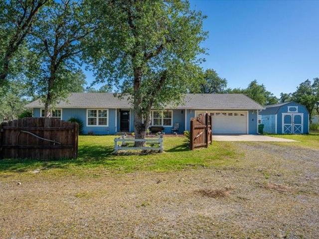 16651 Dorvel Ln, Anderson, CA 96007