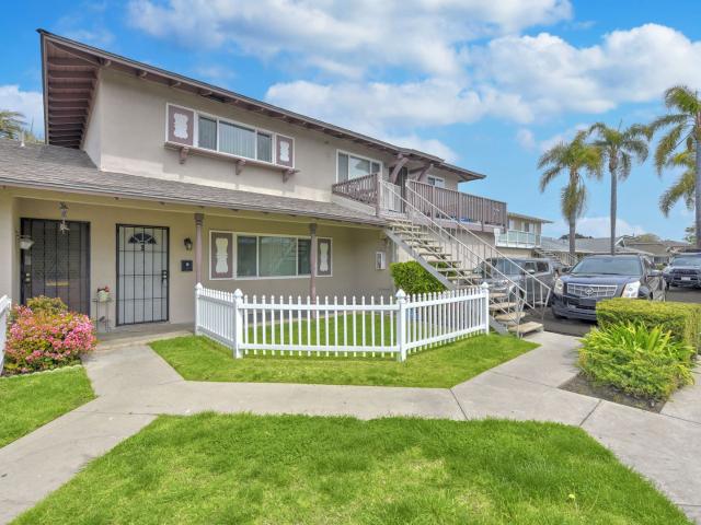 16652 Goldenwest Street 1 4