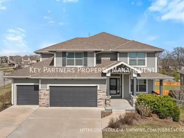 16657 S Chalet Dr Immaculate Luxury Living!