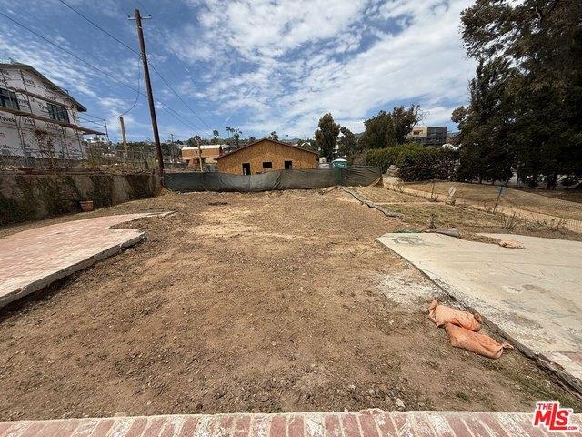 16655 W Sunset Blvd, Los Angeles, CA 90272