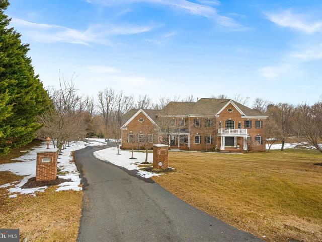 16655 Macnaughton Ct, Purcellville, VA 20132 | Compass