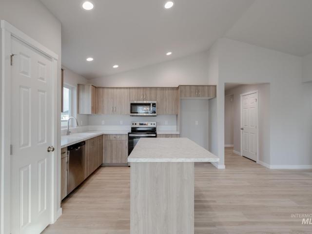 16655 N Shorthorn Lp