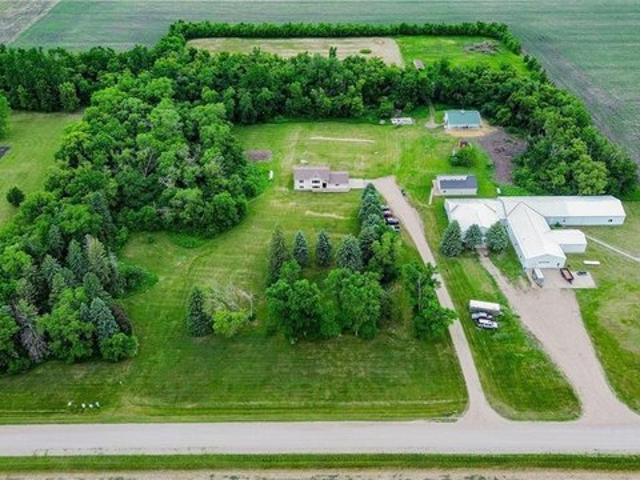 1665 nd St SE, Kindred, ND 58051