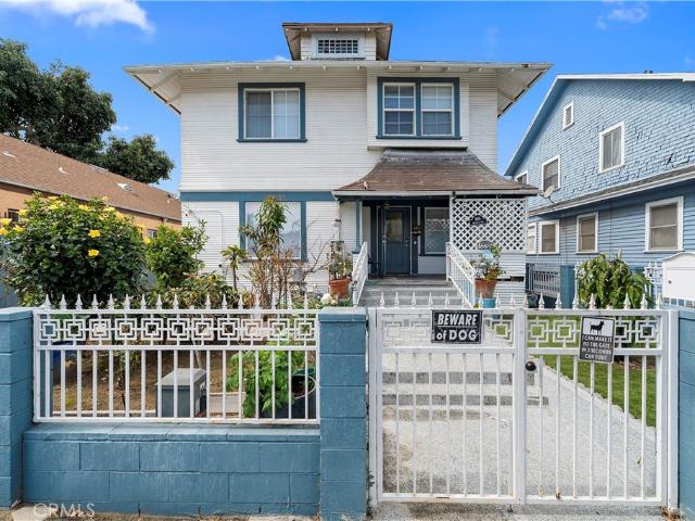 1665 Arlington Ave, Los Angeles, CA 90019 | MLS #DW26104
