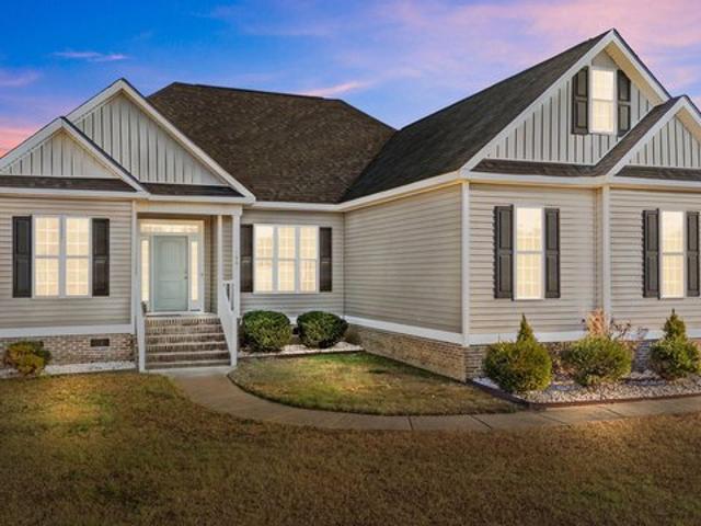 1665 Barnes Hill Church Rd, Nashville, NC 27856