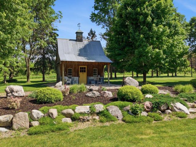1665 County Road 5 SW