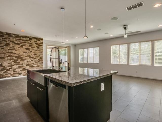 1665 E Lafayette Ave, Gilbert, AZ 85298