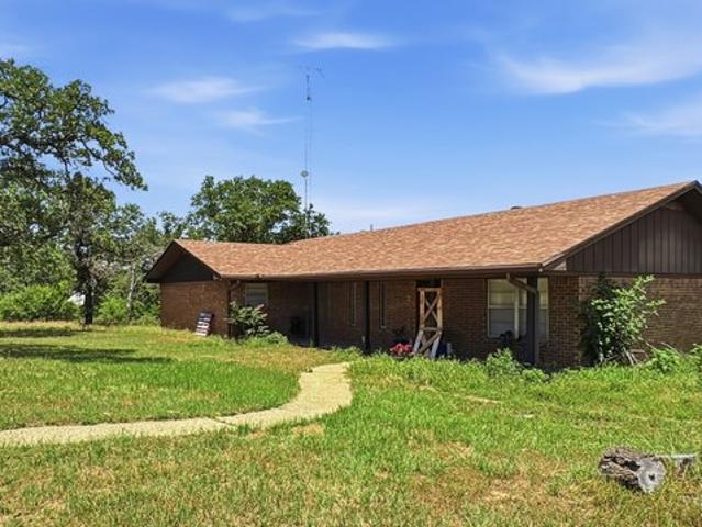 1665 US Highway 380 E, Graham, TX 76450