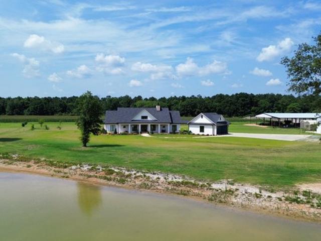 1665 Walke Dairy Rd, Dublin, GA 31021