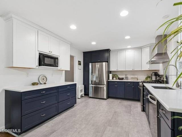 1665 Woodland Rd, Forked River, NJ 08731