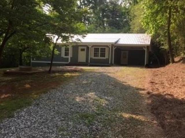 1666 May White Rd, Cleveland, GA 30528