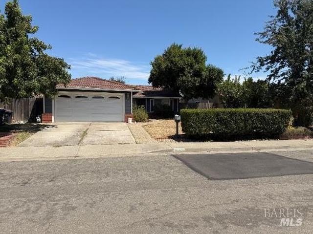 1666 Ontario Ct, Fairfield, CA 94533