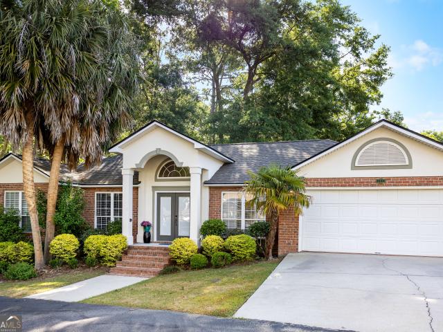 1666 Pondside Drive