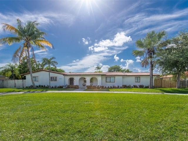 16670 SW 90th Ave, Palmetto Bay, FL 33157