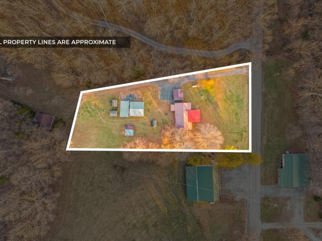 1667 McWhorter Rd, Cunningham, TN 37052 | MLS #3072 | Compass