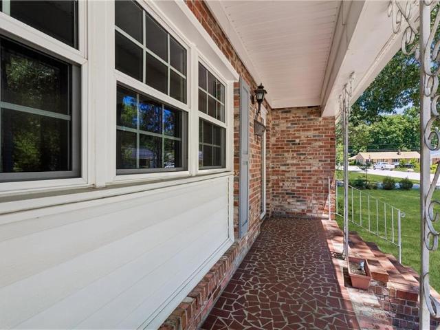 1667 Neptune DR
