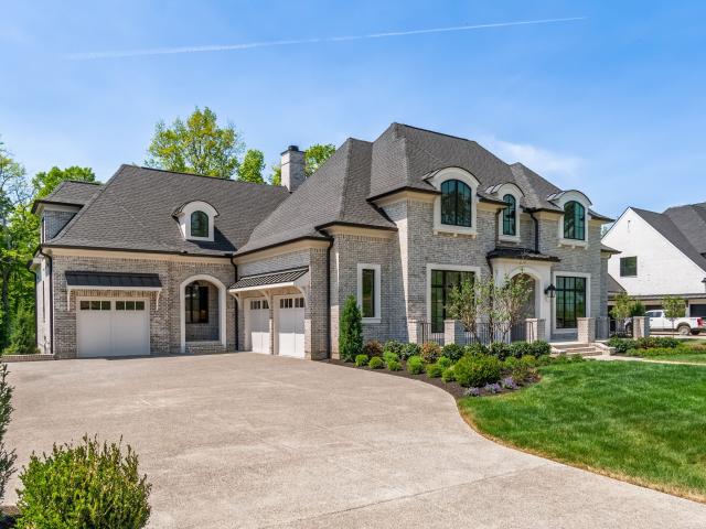 1667 Heartwood Ln
