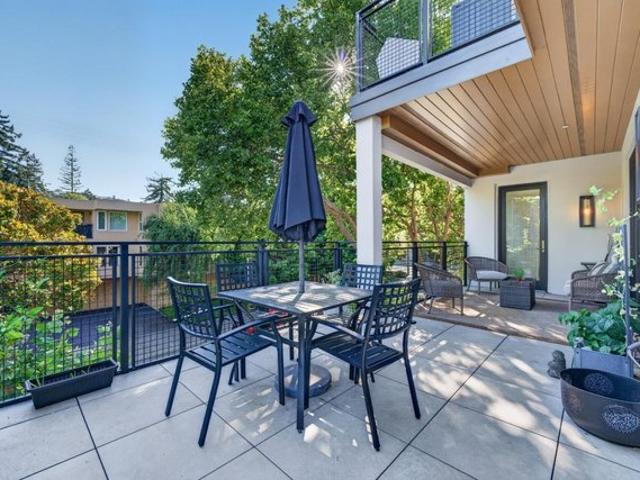 1667 San Carlos Ave Unit 203, San Carlos, CA 94070