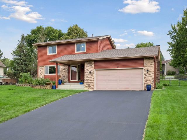 1667 Sherwood Way