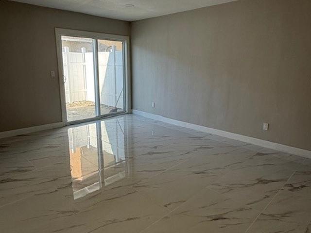 16682 Goldenwest 3