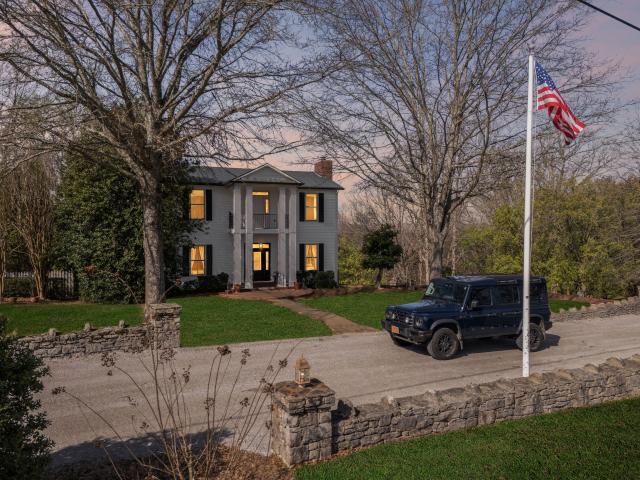 1668 Old Lewisburg Hwy