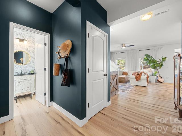 1668 Beleek Ridge Lane
