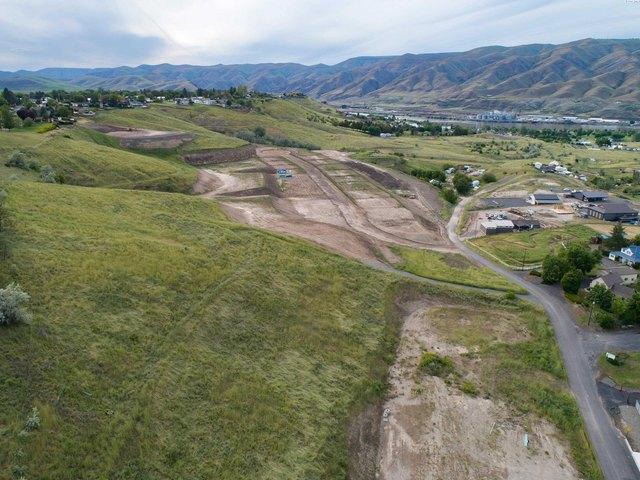 1668 Bennett Hill Dr, Clarkston, WA 99403