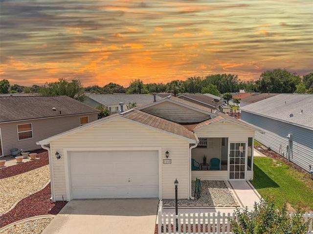 1668 Campos Dr, The Villages, FL 32162