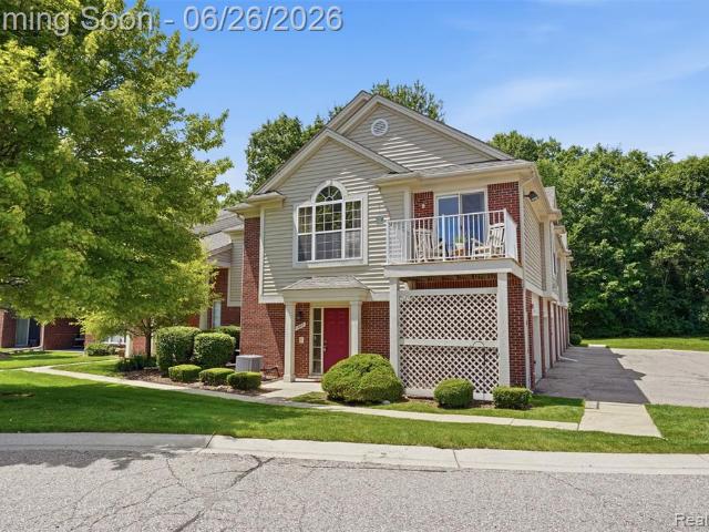 1668 Deepwood Circle