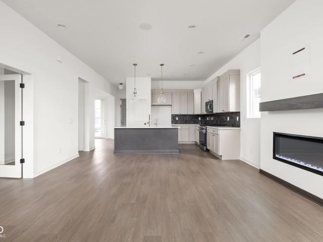 1668 Delmonte Rail Drive