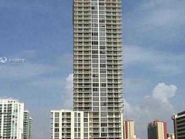 16699 Collins #3301 Sunny Isles Beach, FL 33160