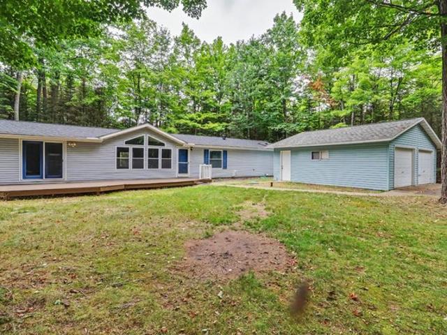 1669 Apache Trl, Saint Germain, WI 54558