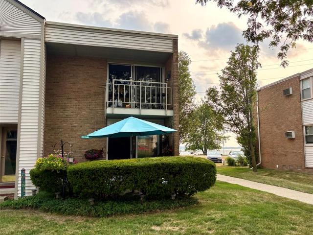 1669 Cass Lake Road # D