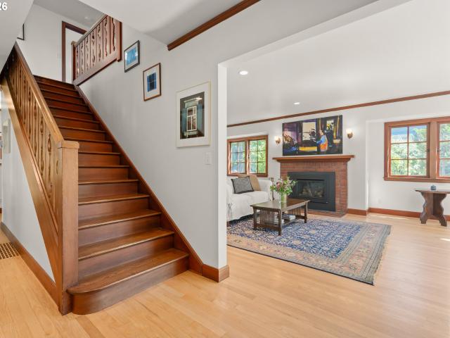 1669 fairmount blvd