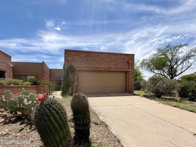1669 W Calle Del Grajo, Green Valley, AZ 85622