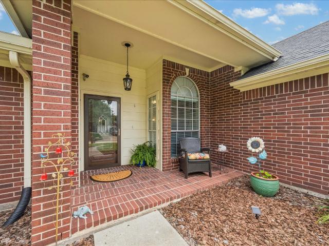 16603 Lighthouse View Drive NW