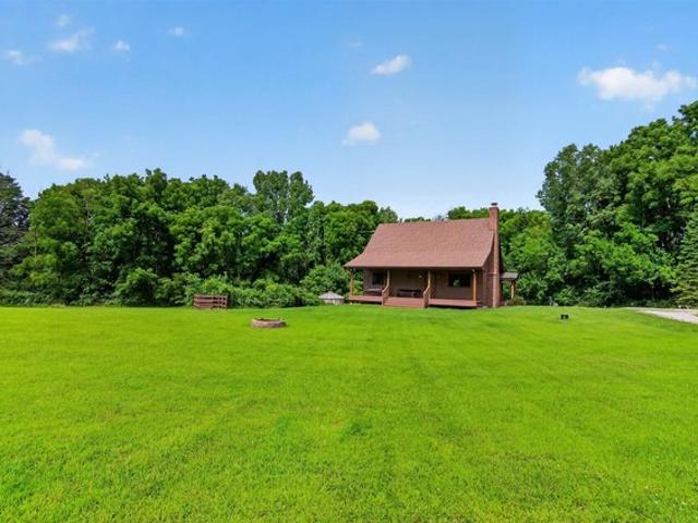 16600 4B Rd, Plymouth, IN 46563